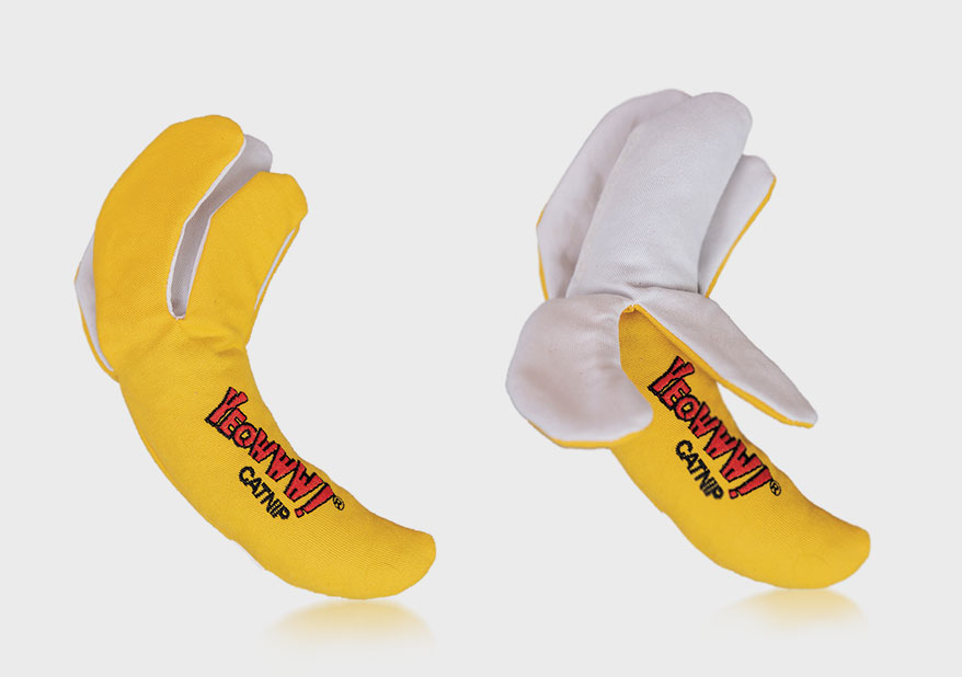 Cat Toy: Banana YEOWWW! Stuffed with Organic Catnip Cat Toy: Banana YEOWWW! Stuffed with Organic Catnip
